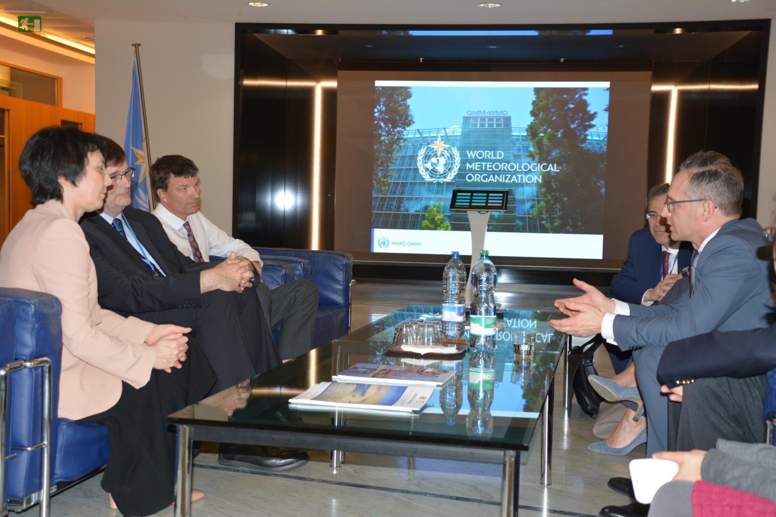 German Foreign Minister visits WMO